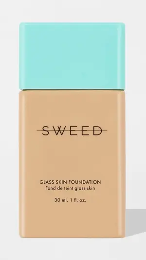 SWEED LASHES Glass Skin Foundation