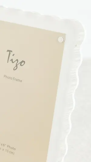 TIZO DESIGN Lucite Frame With Scalloped Design