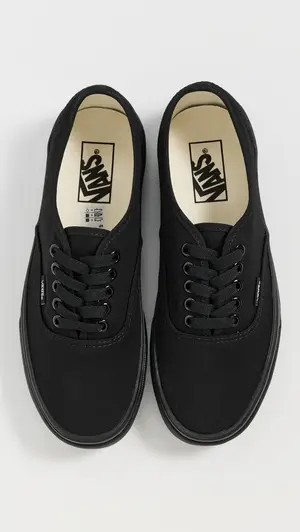 VANS Authentic Sneakers - Black/black