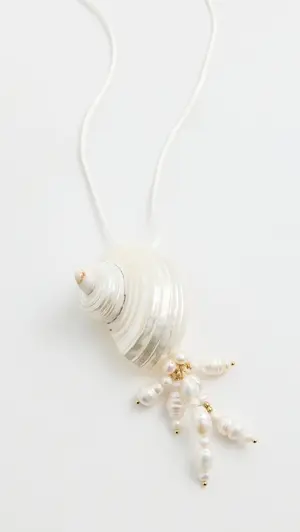 MAYAMAR Seashell And Pendant Necklace