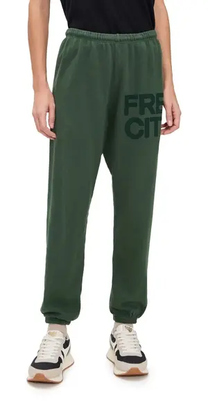 FREECITY Logo Print Joggers - Cactus