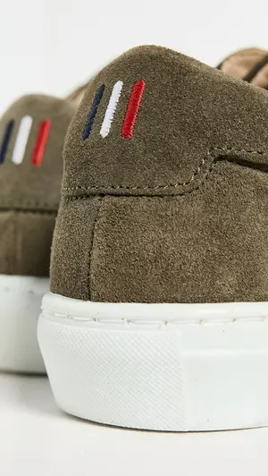 LES DEUX Theodor Suede Sneakers