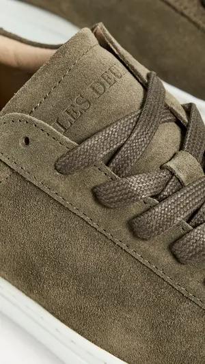 LES DEUX Theodor Suede Sneakers