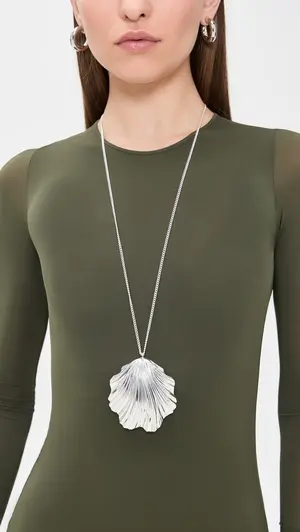 JULIETTA Coquille Necklace