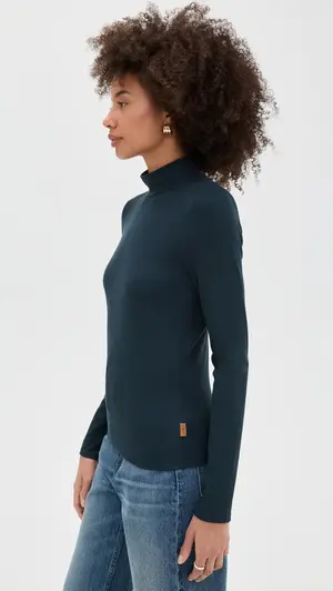 JAMIE HALLER The Mock Neck Tee - Navy