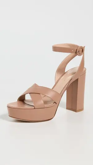 GIANVITO ROSSI Sabrina Nappa Heels - Praline