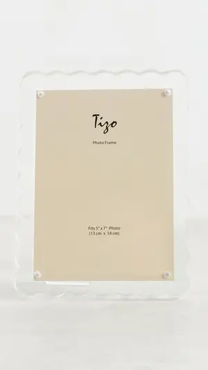 TIZO DESIGN Lucite Frame With Scalloped Design