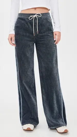 DAZE The Cozy Jean Wide Leg Pull-on Jeans