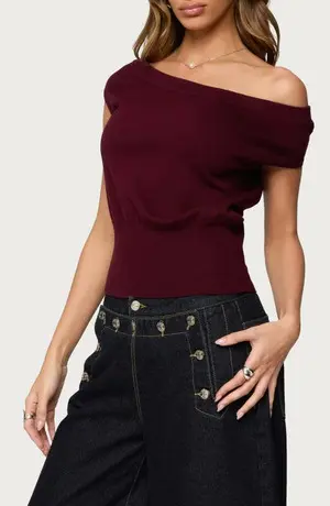 EDIKTED One-shoulder Knit Top - Wine