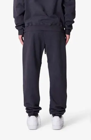 Mnml Heavy Basic Joggers