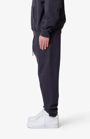 Mnml Heavy Basic Joggers