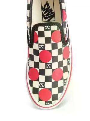 Valentino Garavani Checkerboard Slip-on Sneakers - Neutrals