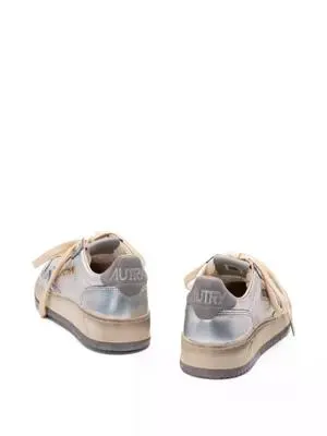 AUTRY Perforated Low Top Sneakers