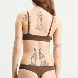 SKIMS Fits Everybody Triangle Bralette - Cocoa