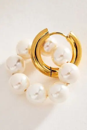 Timeless Pearly Chain Pearl Huggie Earrings