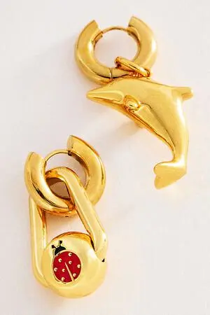 Timeless Pearly Dolphin And Ladybug Pendant Huggie Earrings - Gold