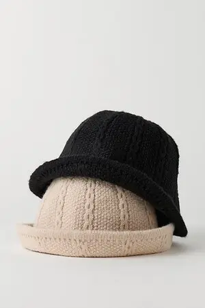 UNREAL FUR Marx Bucket Hat - Black