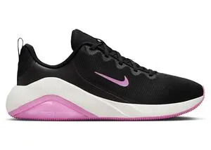 Nike Bella 7 Sneakers