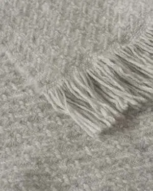 Johnstons Of Elgin Yarrow Light Cashmere Throw