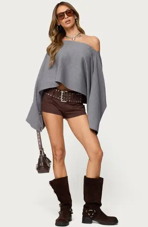 EDIKTED Off-the-shoulder Poncho Top