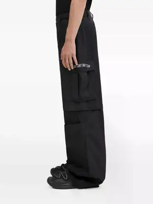 032C Multiple-pockets Cargo Trousers
