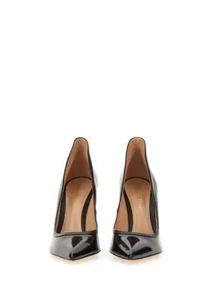 GIANVITO ROSSI Dècolleté Tuxedo Pumps