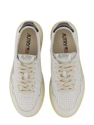 AUTRY Medalist Low Top Sneakers