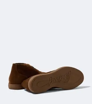 Brioni Suede Desert Boots - Brown