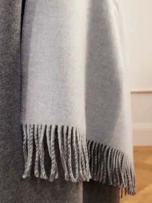Brunello Cucinelli Fringed Cashmere Blanket - Gray