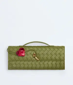 Bottega Veneta Andiamo Clutch - Matcha/lipstick