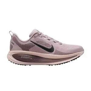Nike Vomero 18 Sneakers