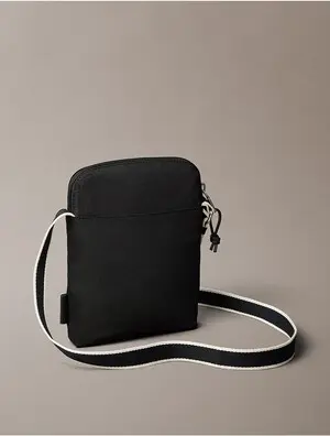 Calvin Klein Heritage Crest Graphic Reporter Bag - Black