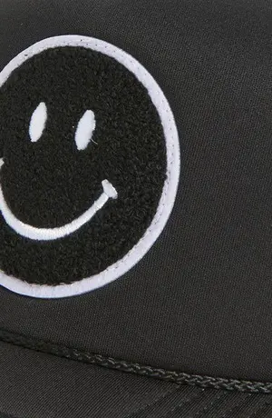 LOCAL BEACH Smiley Patch Trucker Hat