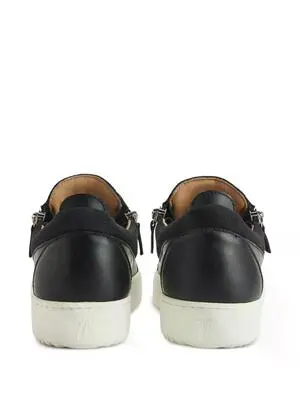 GIUSEPPE ZANOTTI Frankie Zip Low-top Sneakers - Black