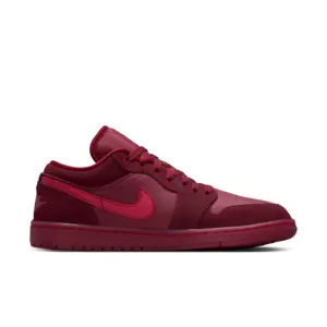 JORDAN 1 Low Se Sneakers - Red