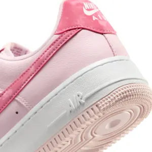 Nike Air Force 1 '07 Sneakers - Pink