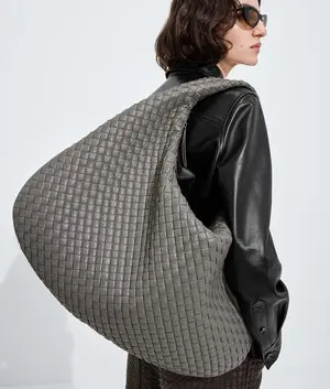 Bottega Veneta Maxi Veneta - Basalt