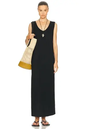 Black Sleeveless Maxi Dresses