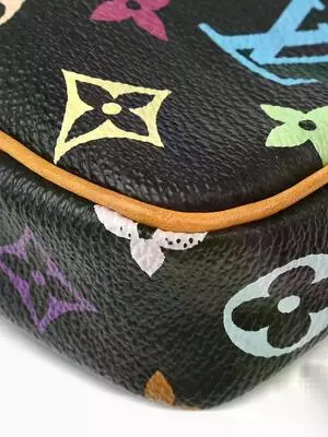 LOUIS VUITTON 2003 Pochette Accessories Shoulder Bag - Black