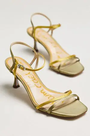 Bill Blass Shoes