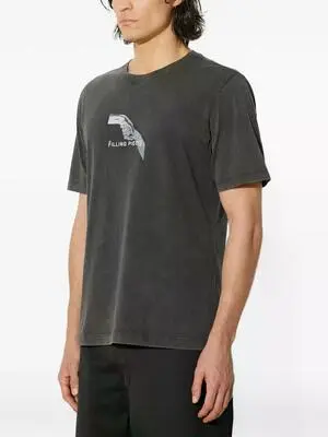 Filling Pieces Handshake T-shirt