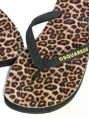 Dsquared2 Leopard Print Flip Flops