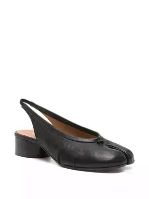 MAISON MARGIELA Tabi Leather Pumps