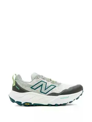 NEW BALANCE Hierro V9 Sneakers - Grey