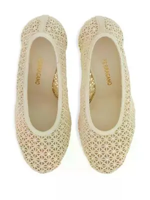 FERRAGAMO Macramé Pumps - Neutrals