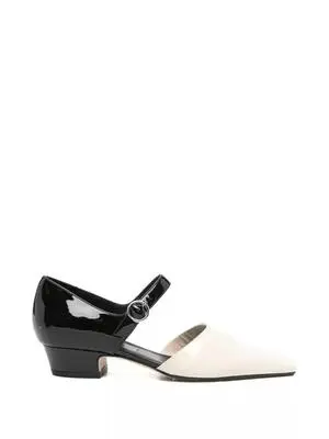 Aeyde Glossed Pumps