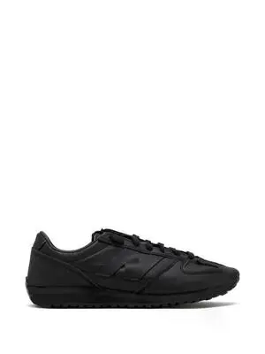 NEW BALANCE 471 Panelled Sneakers
