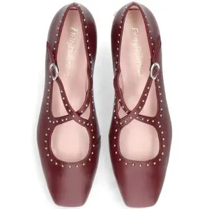 Pretty Ballerinas Criss Cross Mary Jane - Burgundy