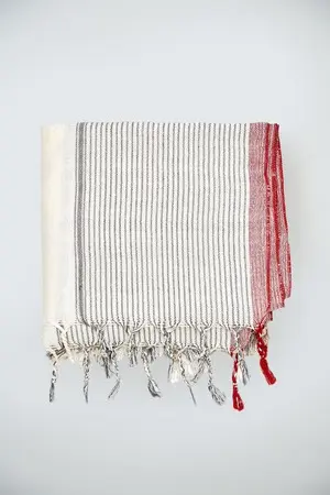 HOME & LOFT Tribeca Towel - Ivory Cherry