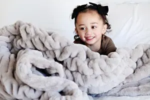 MINKY COUTURE Hugs Tranquil Dove Blanket